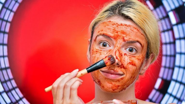 Mix Vaseline And Colgate Toothpaste And Watch What Happens